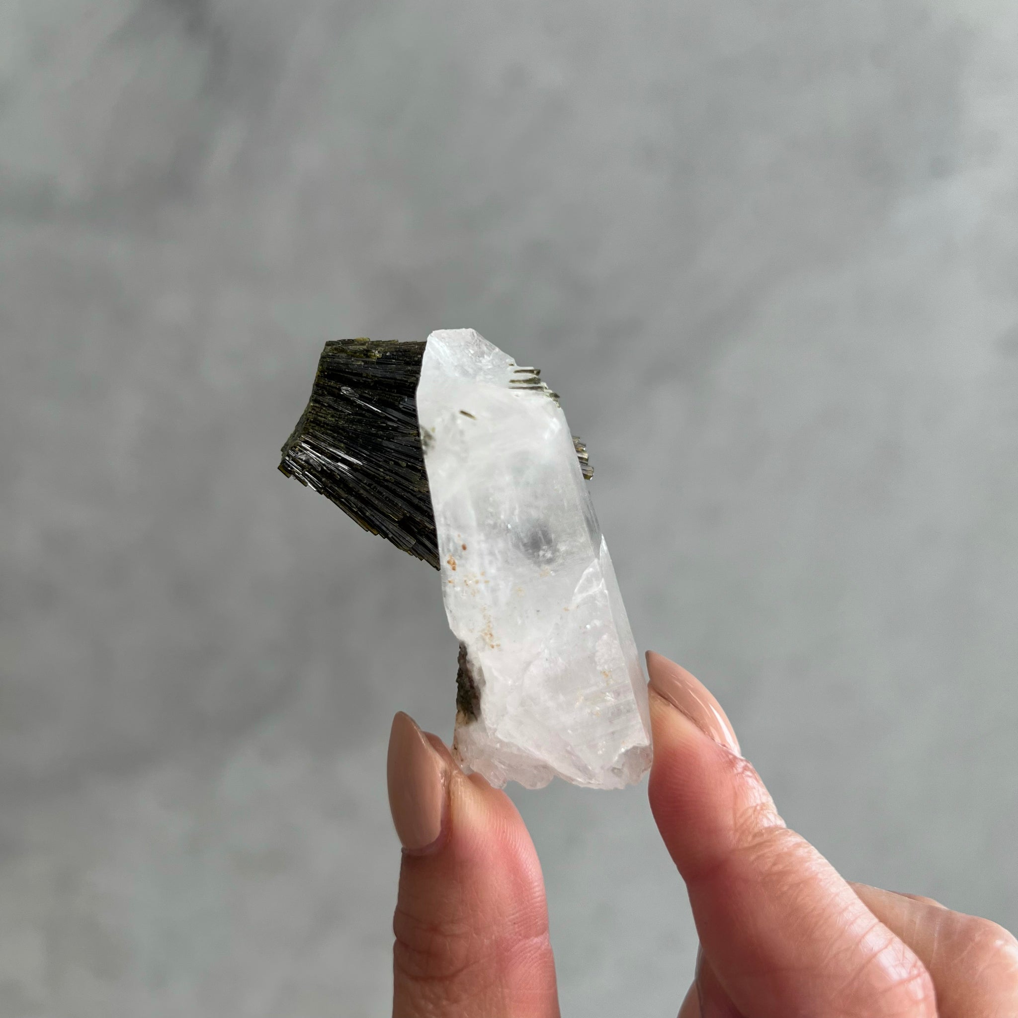 Certified Epidote & Quartz - 02 | ULUNA CRYSTALS & WELLNESS – Uluna