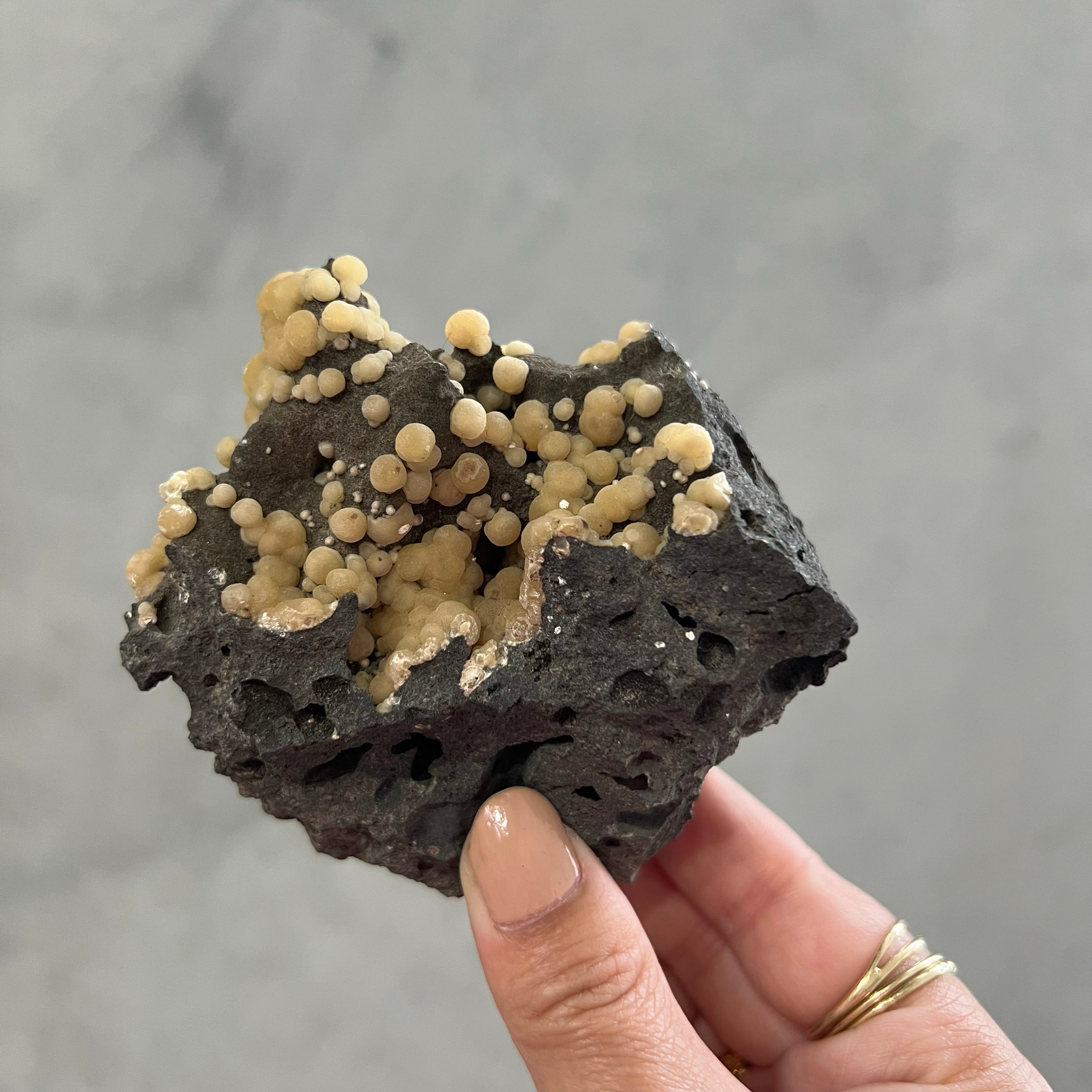 Certified Calcite on Matrix - 01 | ULUNA CRYSTALS & WELLNESS – Uluna