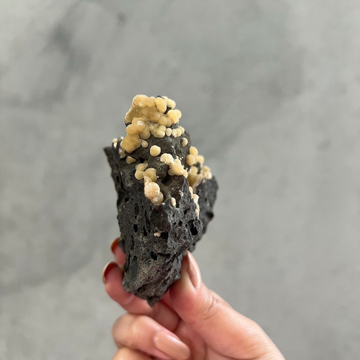 Certified Calcite on Matrix - 01 | ULUNA CRYSTALS & WELLNESS – Uluna