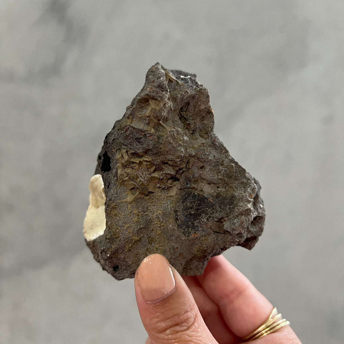 Certified Calcite on Matrix - 02 | ULUNA CRYSTALS & WELLNESS – Uluna