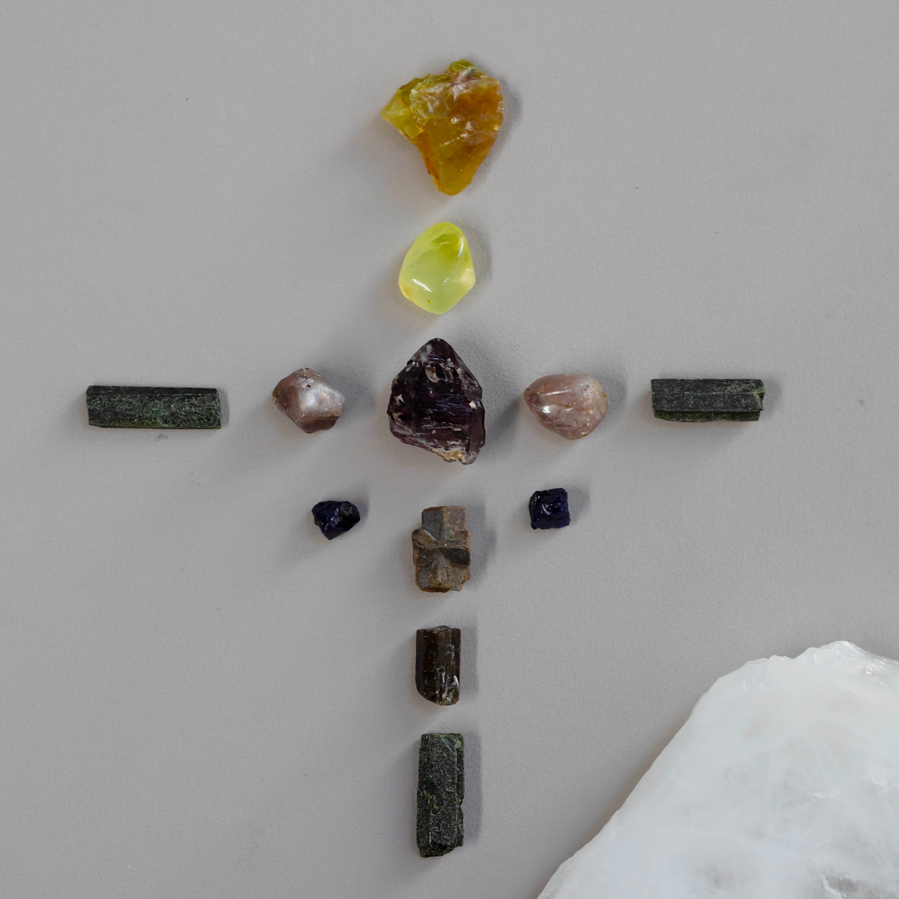 Grounding Grid Kit - 01 | ULUNA CRYSTALS & WELLNESS – Uluna